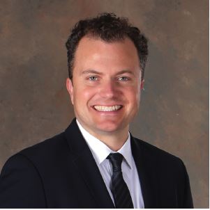 Dan McGinnis, CFP® – Carver Financial Services